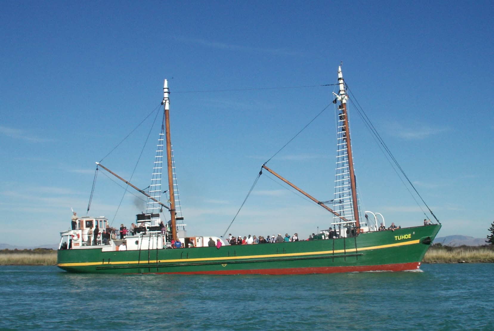 M. V. Tuhoe: 97ft Niccol Trading Scow - NZ Boat Encyclopedia